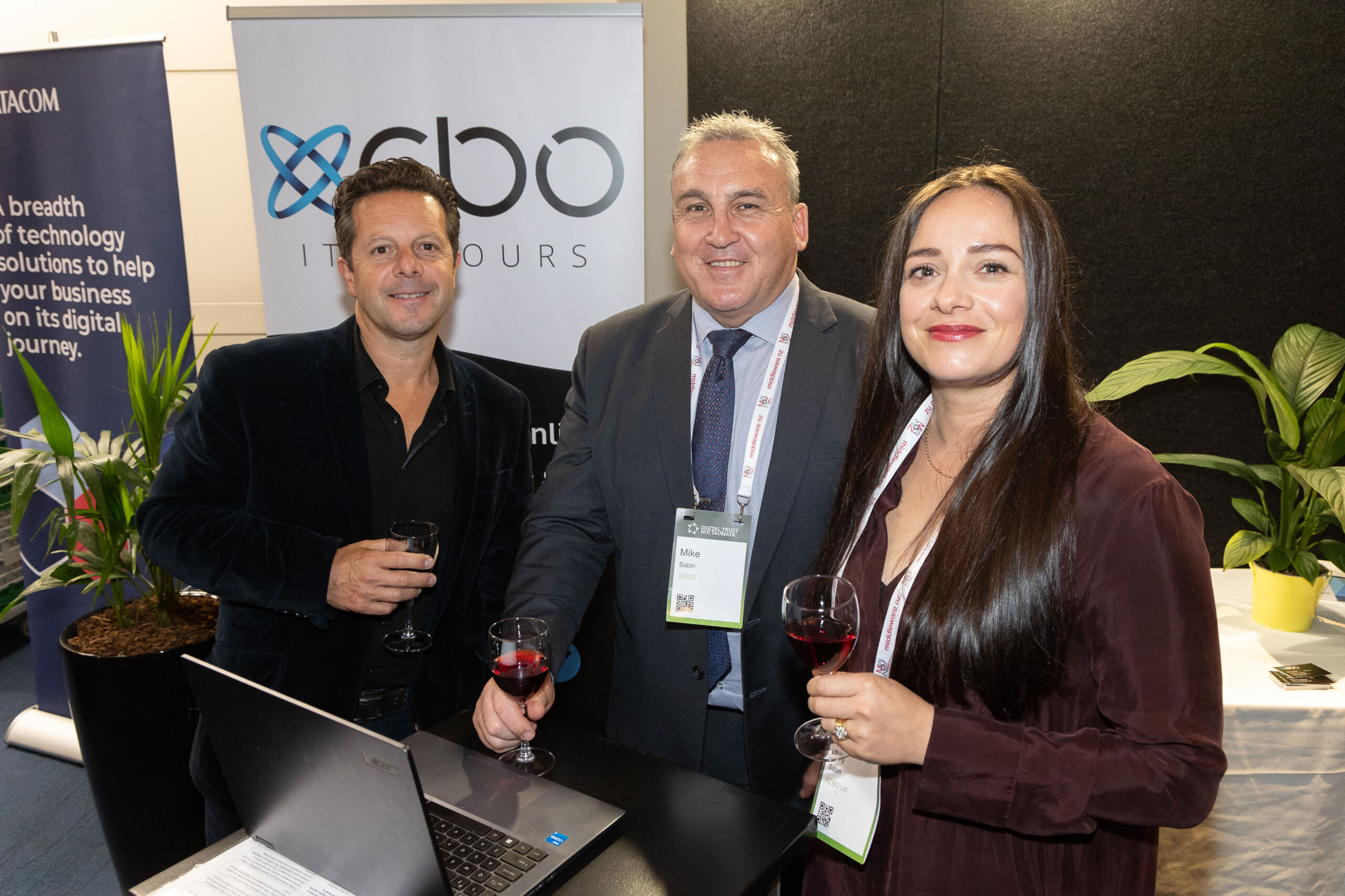 Hui Photo Gallery - AI Hackathon