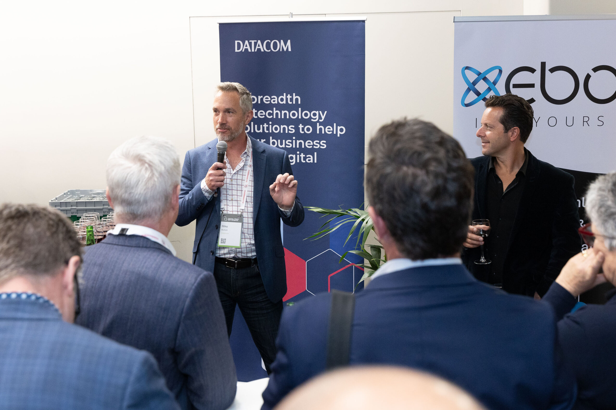 Hui Photo Gallery - AI Hackathon